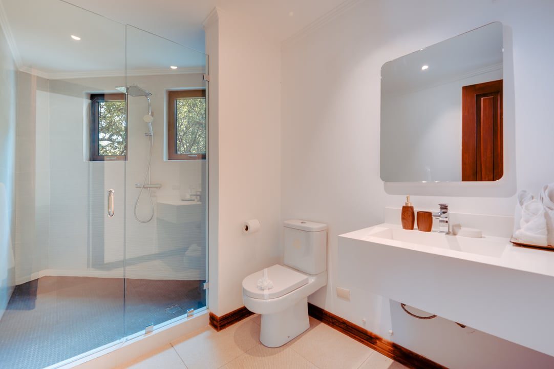 Premier Beachfront Living in Las Golondrinas, Hacienda Pinilla