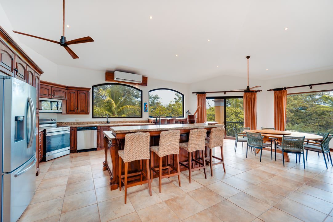 Premier Beachfront Living in Las Golondrinas, Hacienda Pinilla